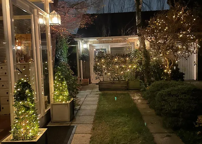 De 16 Bed and Breakfast in Den Haag - bed-and-breakfasts.org